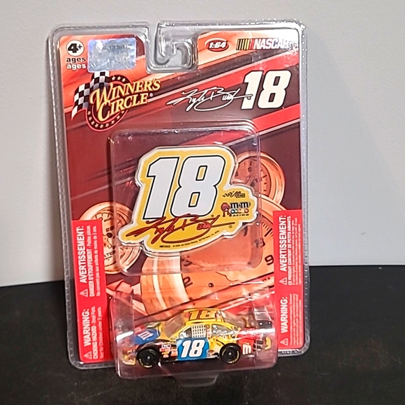 Nascar | Other | Kyle Busch 8 Nascar Race Car Magnet Mms Car Winners ...